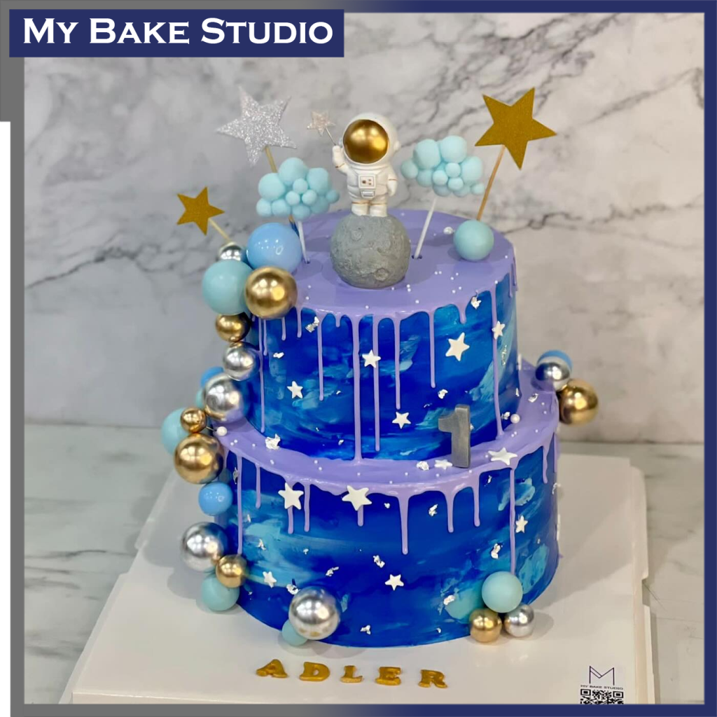 Spaceman Explorer Cake - My Bake Studio LLP