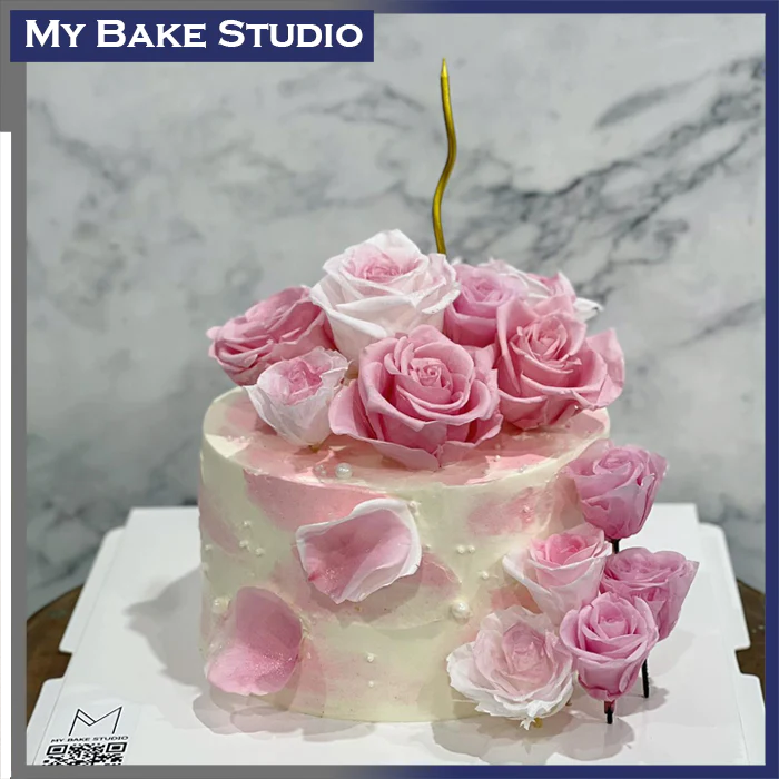 Delux Pink Rose Cake | MyBakeStudio