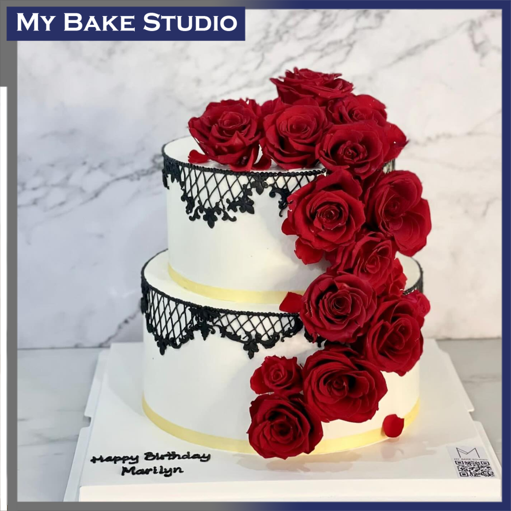 Lacey Rose Cake | MyBakeStudio