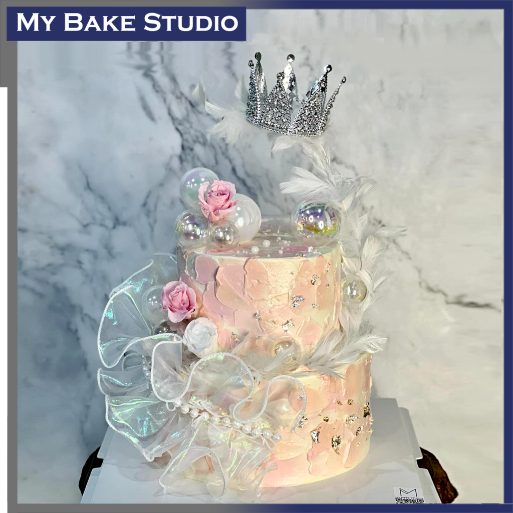 Elegance Crown Cake | MyBakeStudio